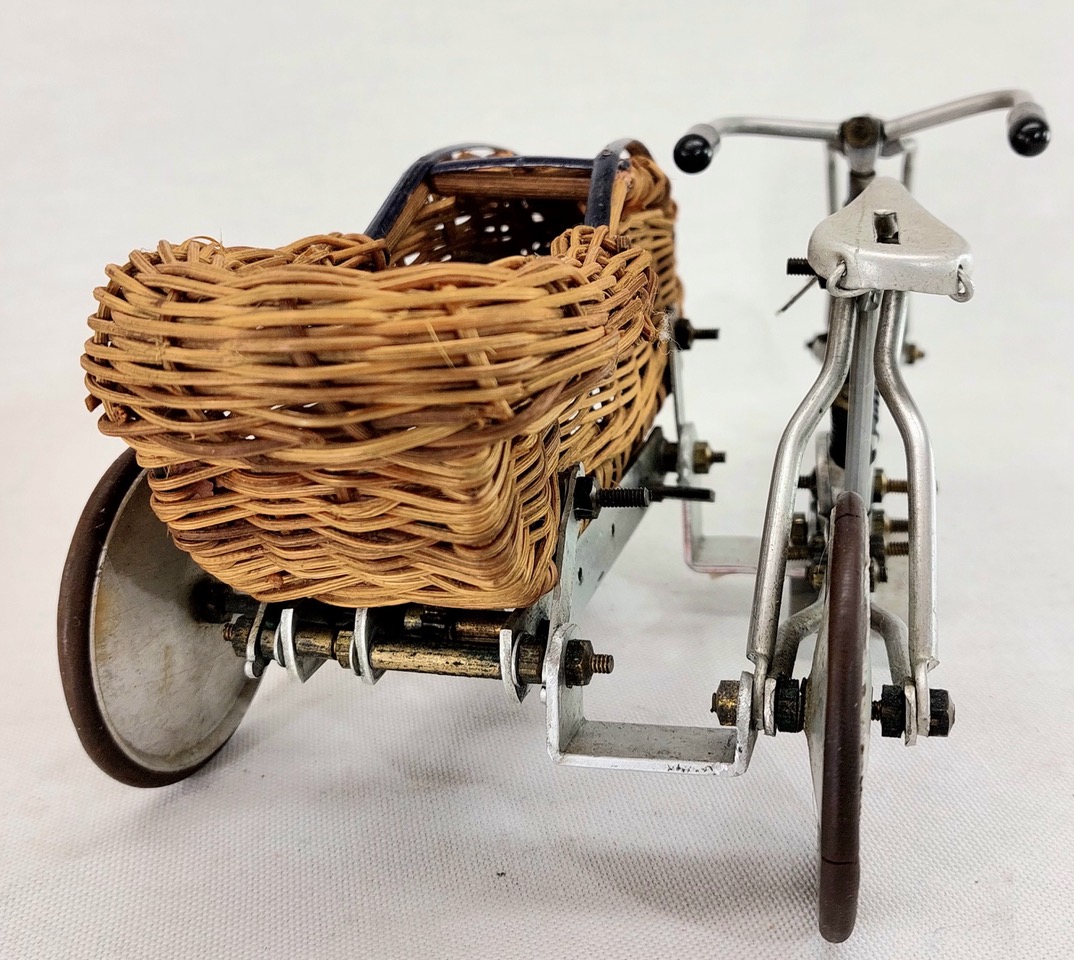 Auto-Cycle - Jouets Anciens de Collection